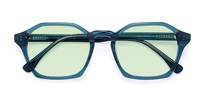 Why Wear Lightly Tinted Glasses Indoors | Yesglasses