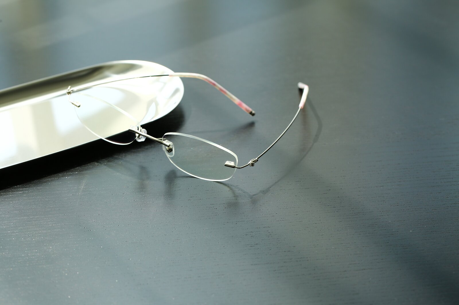 Silver Metal Oval Rimless Eyeglasses - 8587