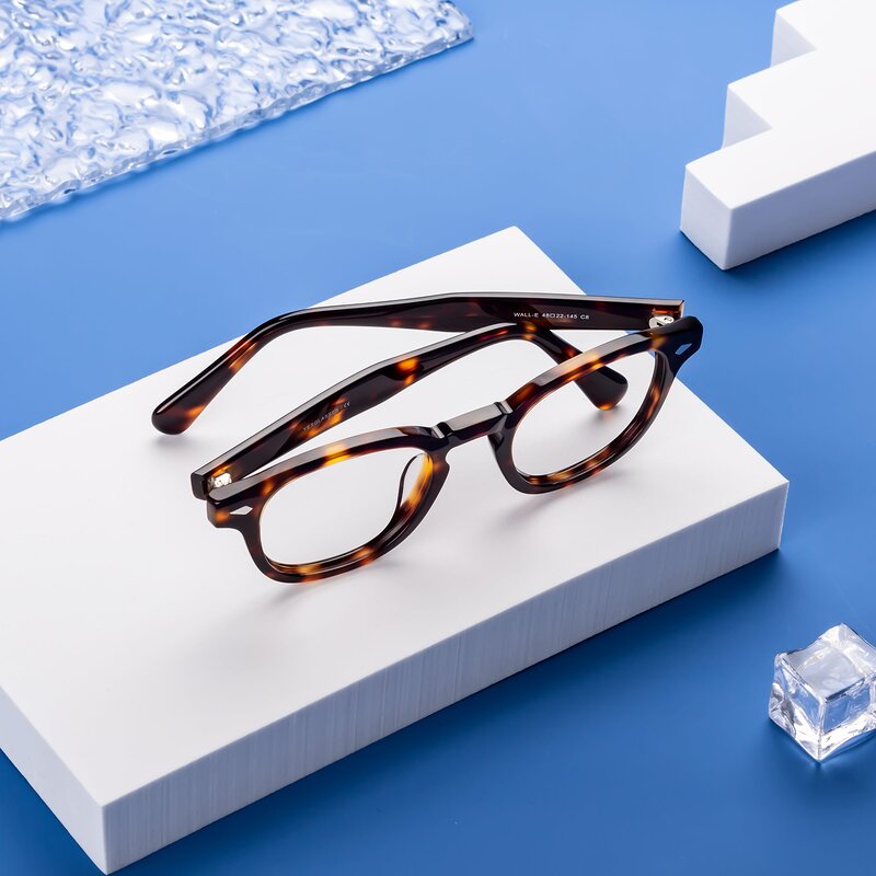 Tortoise Keyhole Bridge Acetate Trapezoid Eyeglasses - WALL-E