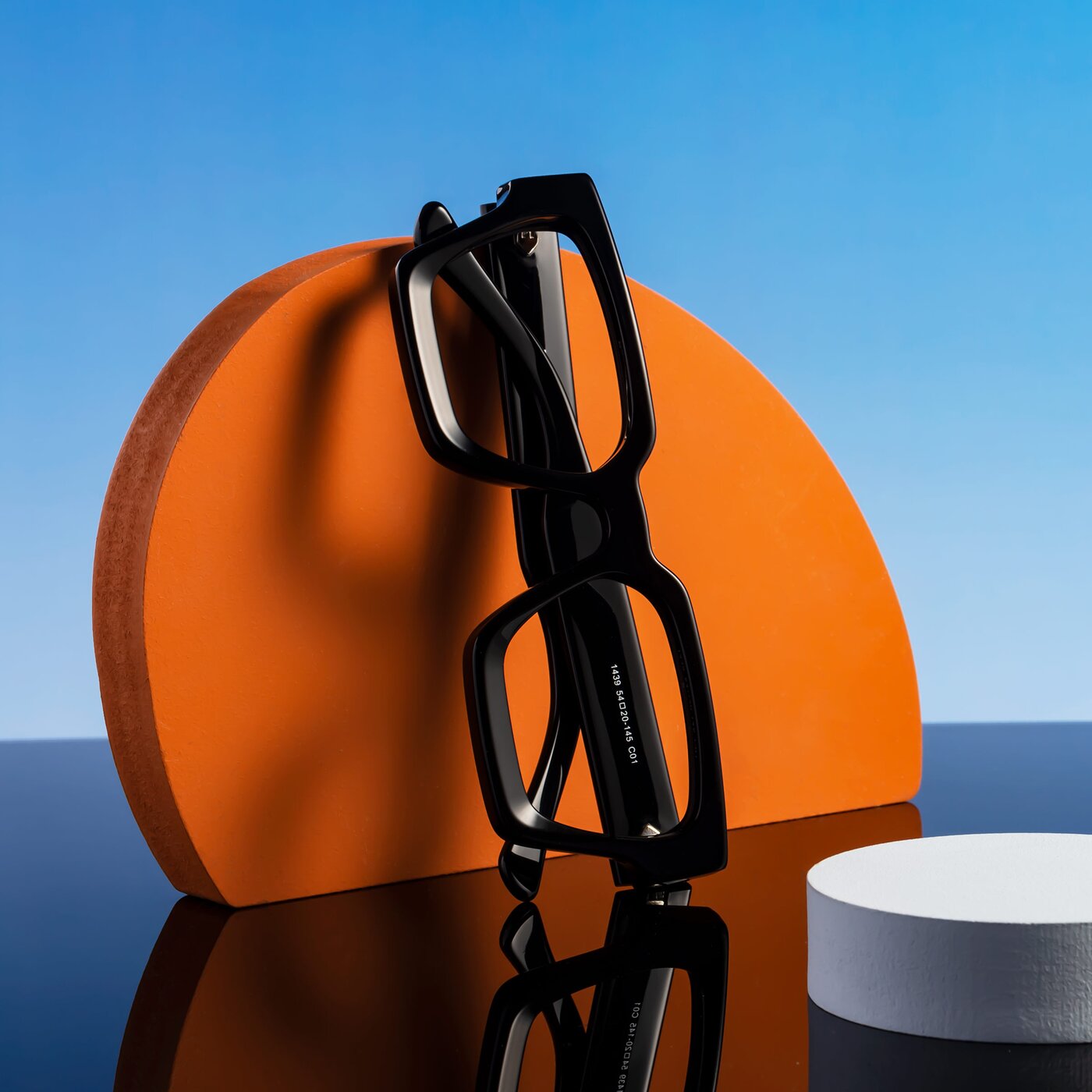 Black Thick Geek-Chic Geometric Eyeglasses - Powers