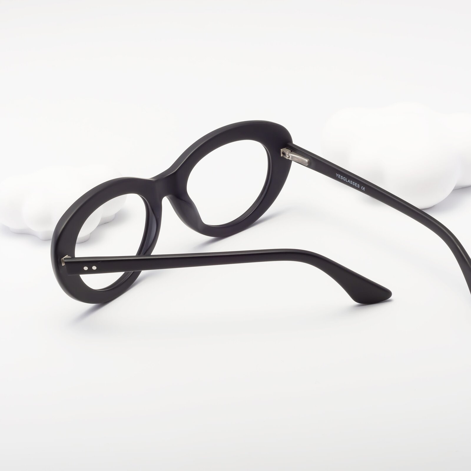Matte Black Thick Acetate Oval Eyeglasses - Taffeta