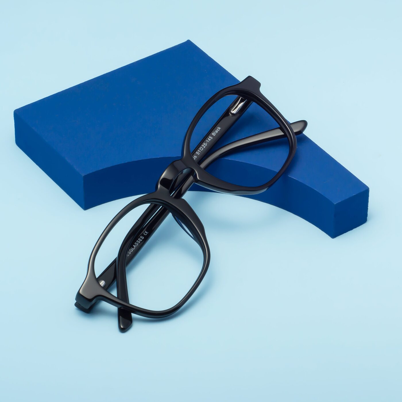 Black Keyhole Bridge Retro-Vintage Acetate Blue Light Glasses - Generous