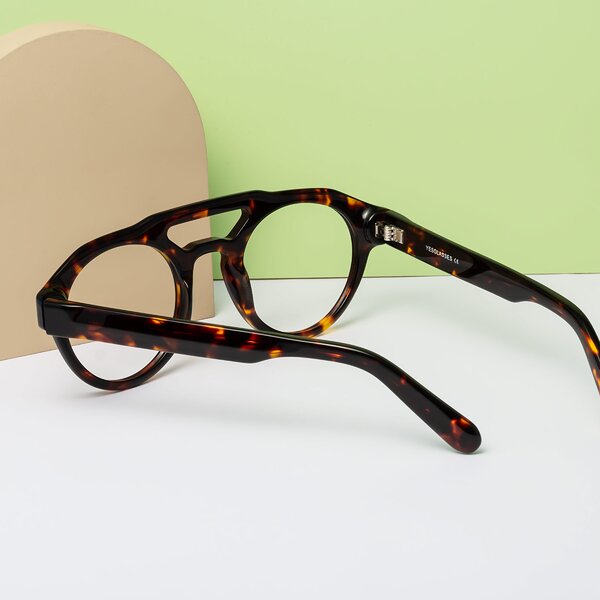 Tortoise Retro-Vintage Double Bridge Round Eyeglasses - Crown