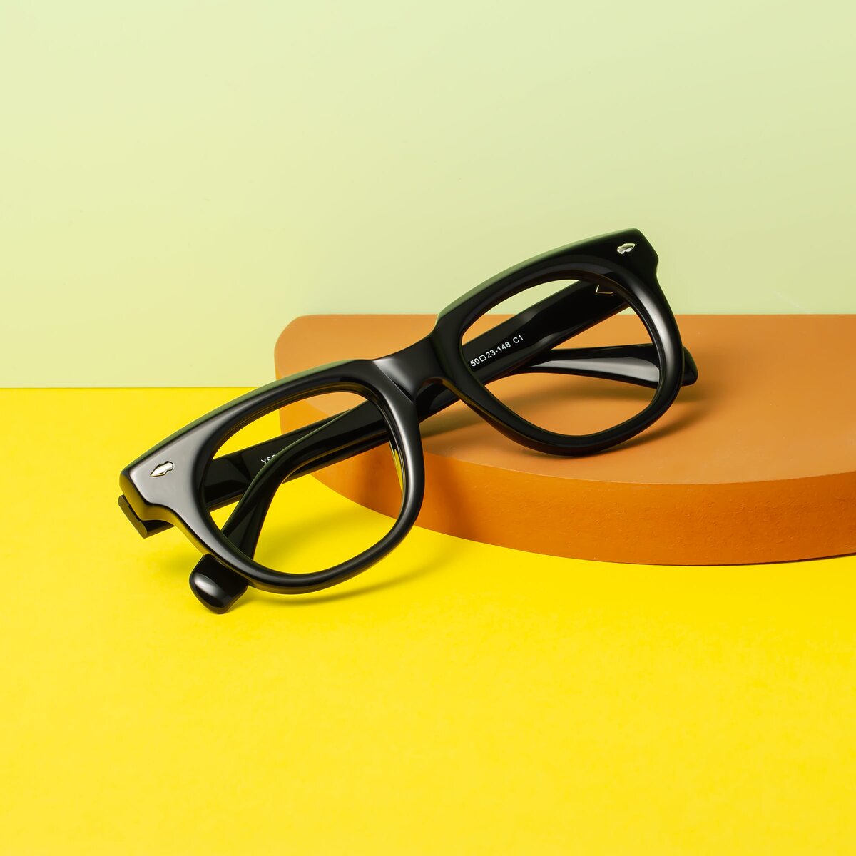 Black Thick Acetate Trapezoid Eyeglasses - Davis