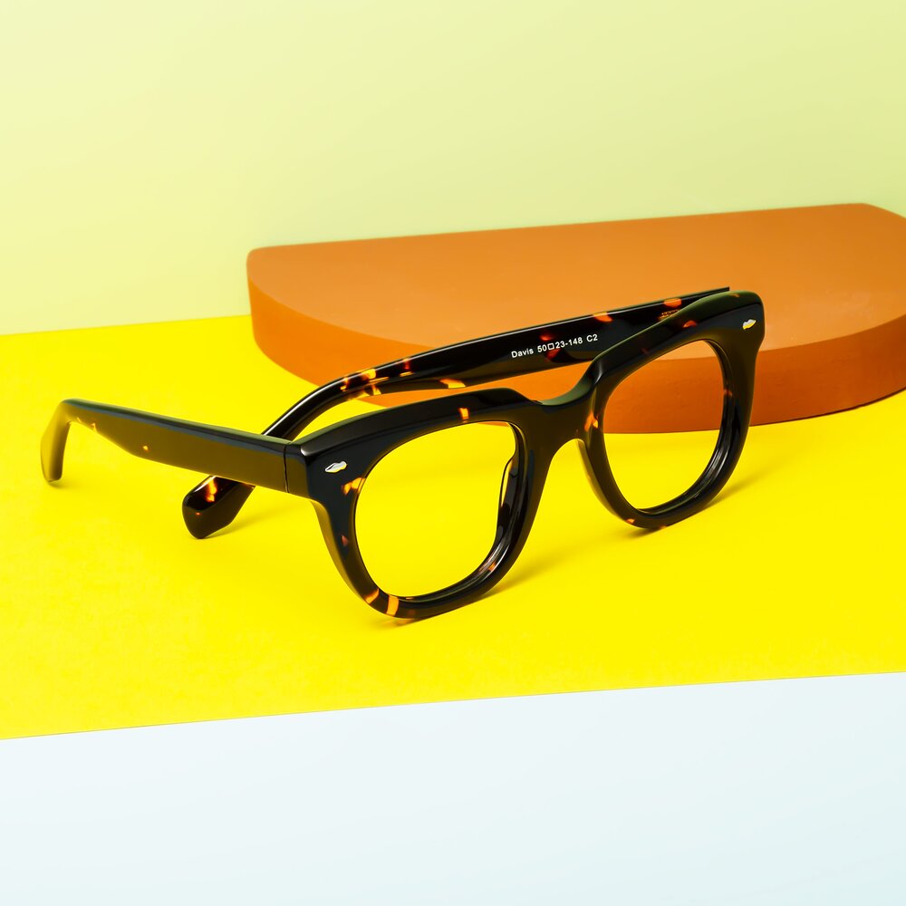 Tortoise Thick Acetate Trapezoid Eyeglasses - Davis
