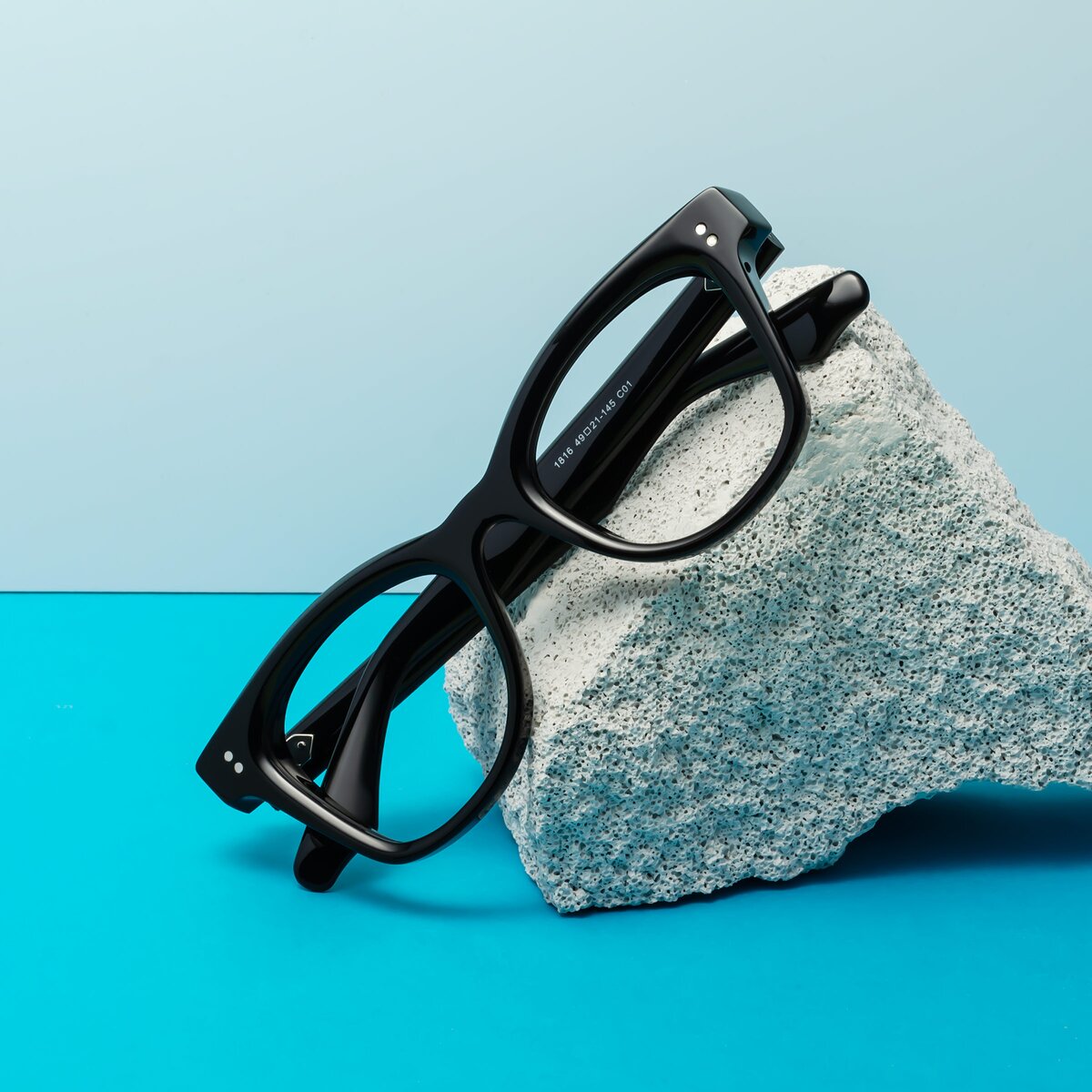 Black Retro-Vintage Trapezoid Cat-Eye Eyeglasses - Dragon