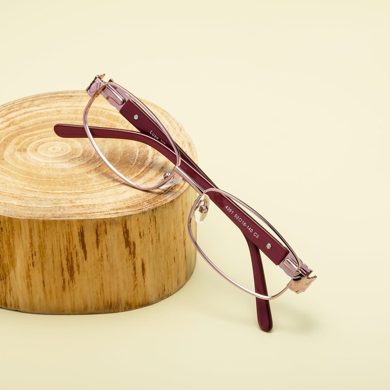 Light Pink Classic Metal Rectangle Eyeglasses - Luxe