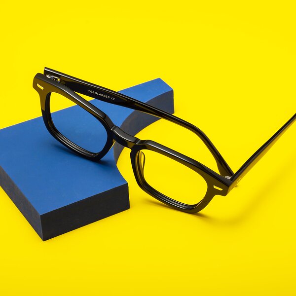 Black Retro-Vintage Acetate Trapezoid Eyeglasses - Finesse