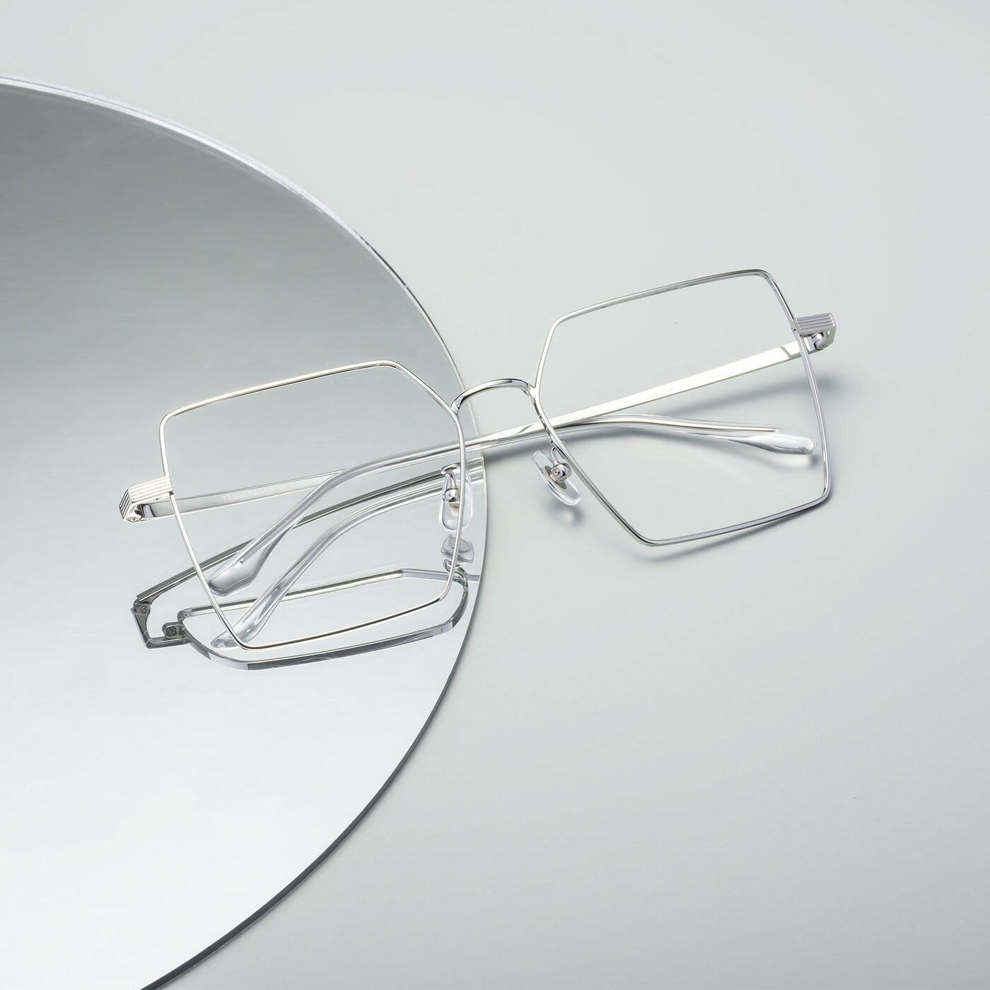 Silver Oversized Hipster Titanium Reading Glasses - La Villa