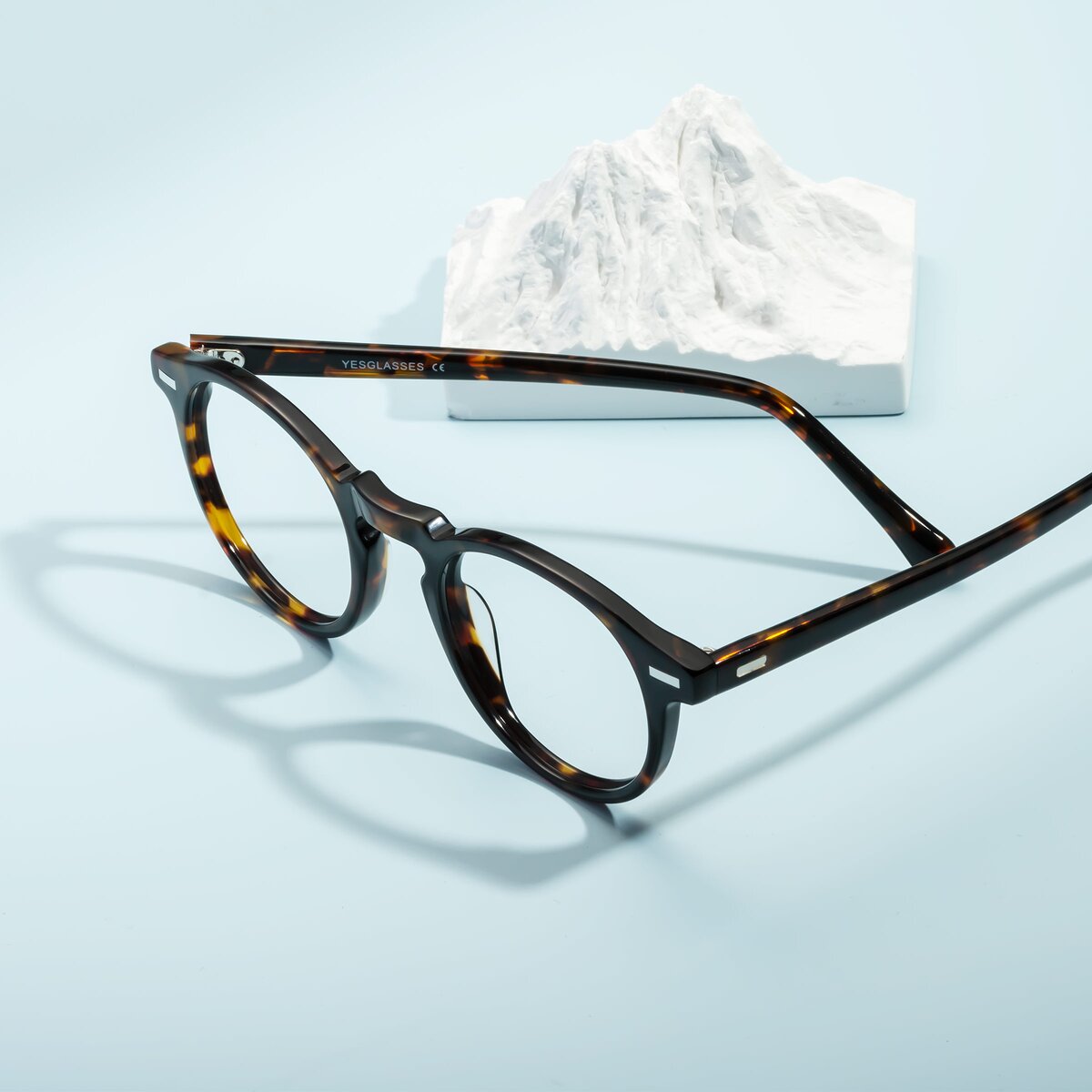 Tortoise Keyhole Bridge Retro-Vintage Round Eyeglasses - Anchorage