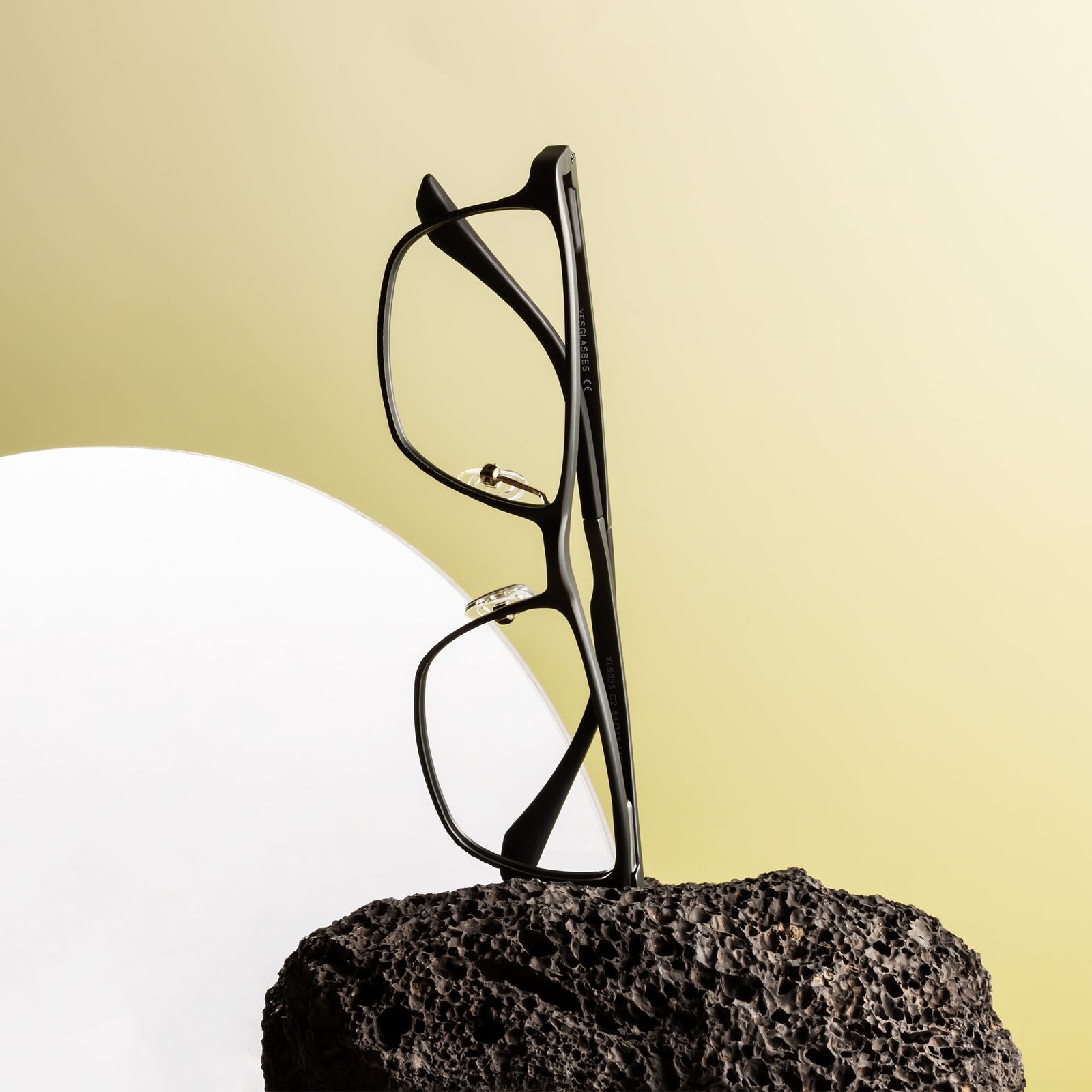 Gunmetal Classic Magnesium Alloy Trapezoid Reading Glasses - XL9035