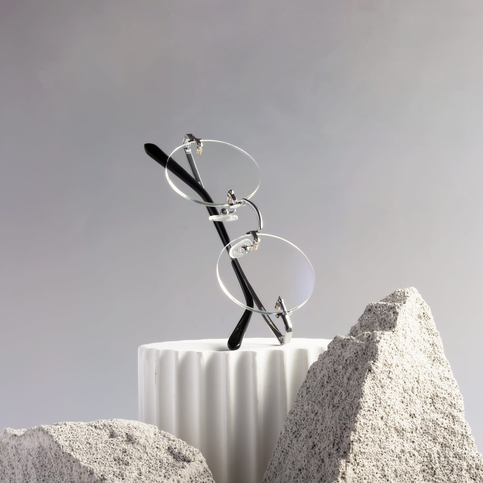 Silver Retro-Vintage Round Rimless Eyeglasses - Jen