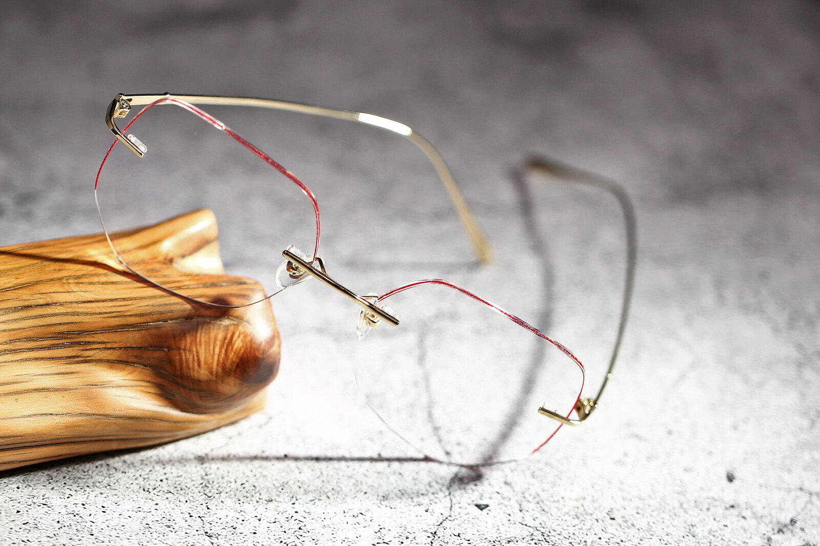 Gold/Red Oversized Titanium Color-Edged Rimless Eyeglasses - Y7008