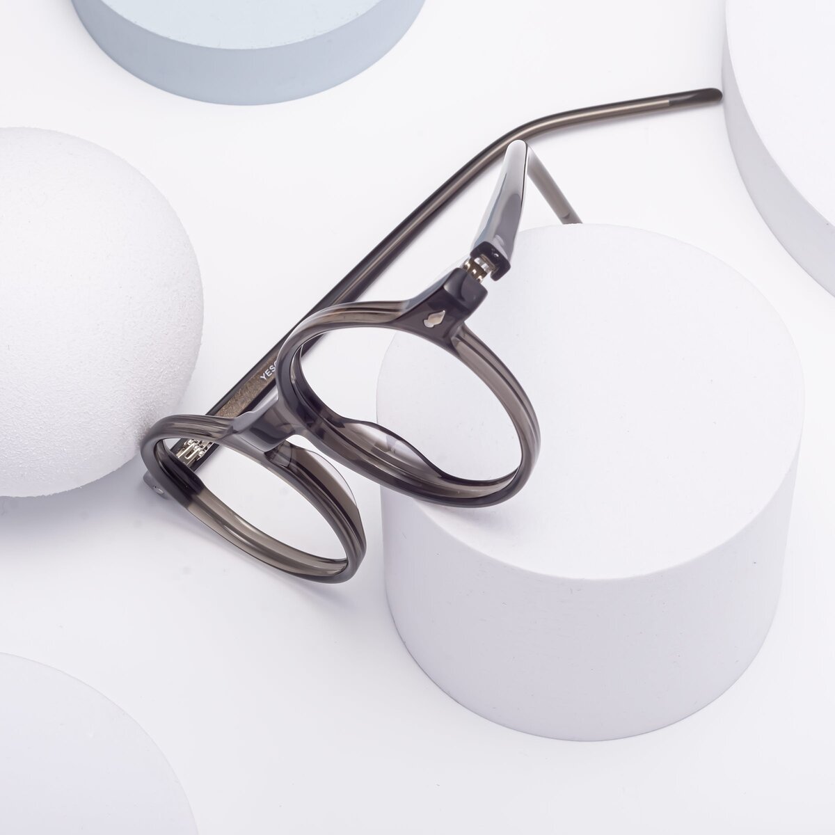 Gray Retro-Vintage Keyhole Bridge Round Eyeglasses - 1542