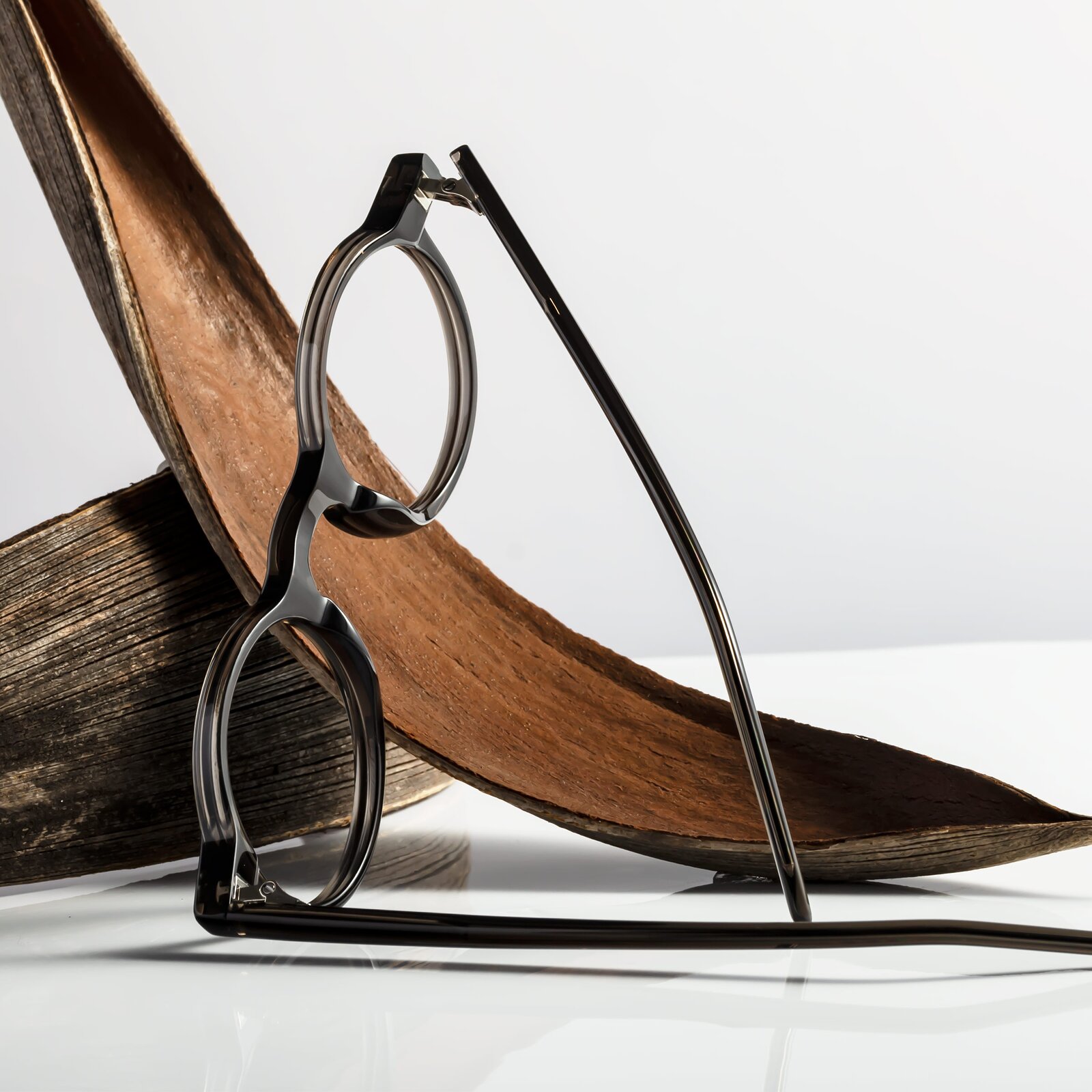 Gray Keyhole Bridge Retro-Vintage Round Eyeglasses - Marga