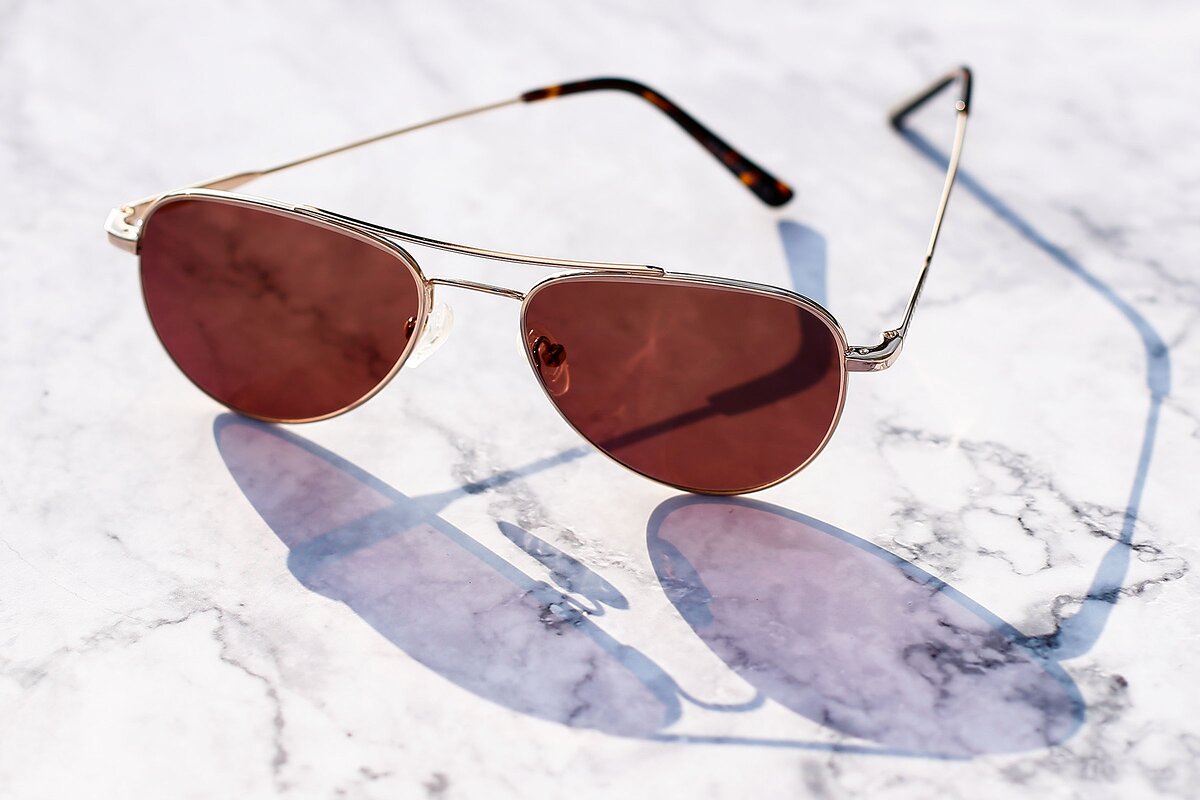 Gold Lightweight Metal Aviator Tinted Sunglasses with Brown Sunwear ...